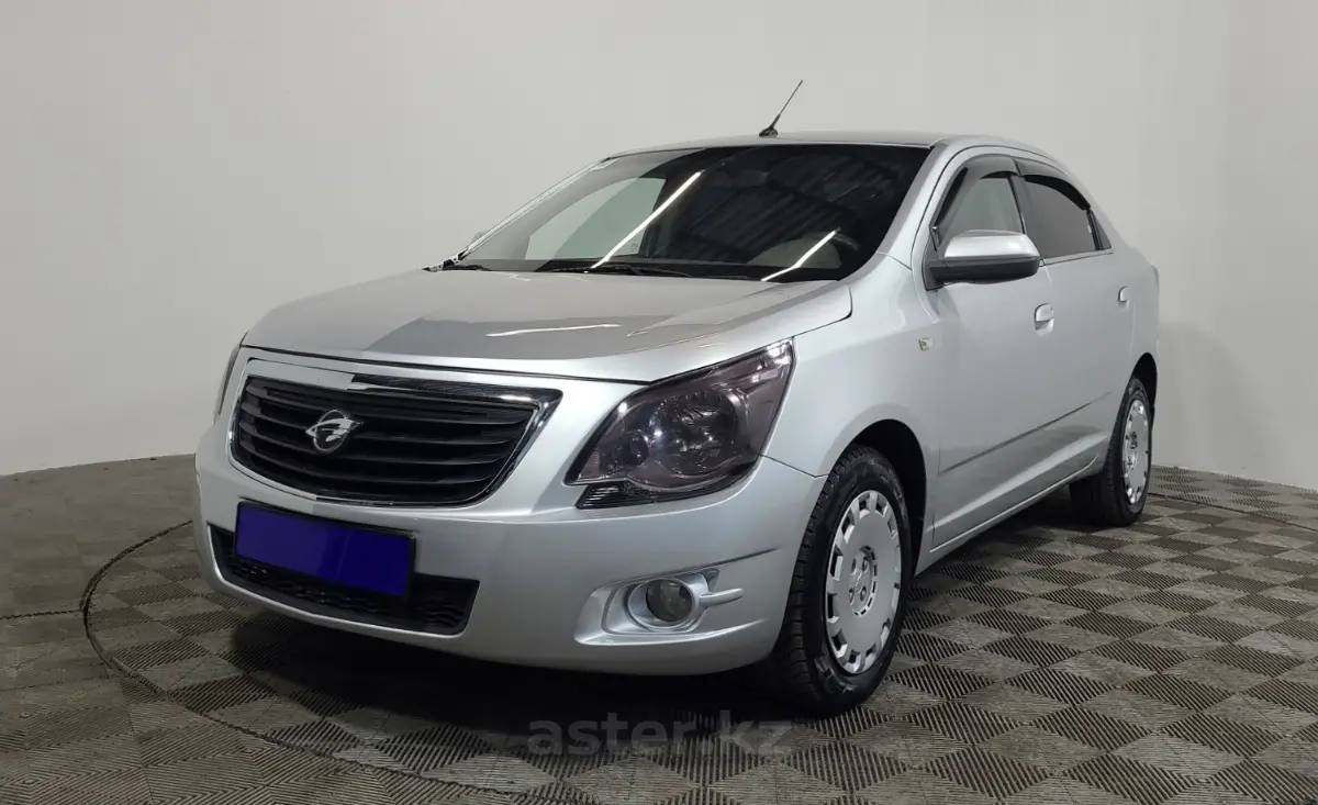 Купить Ravon R4 2017 года в Алматы, цена 3800000 тенге. Продажа Ravon ...